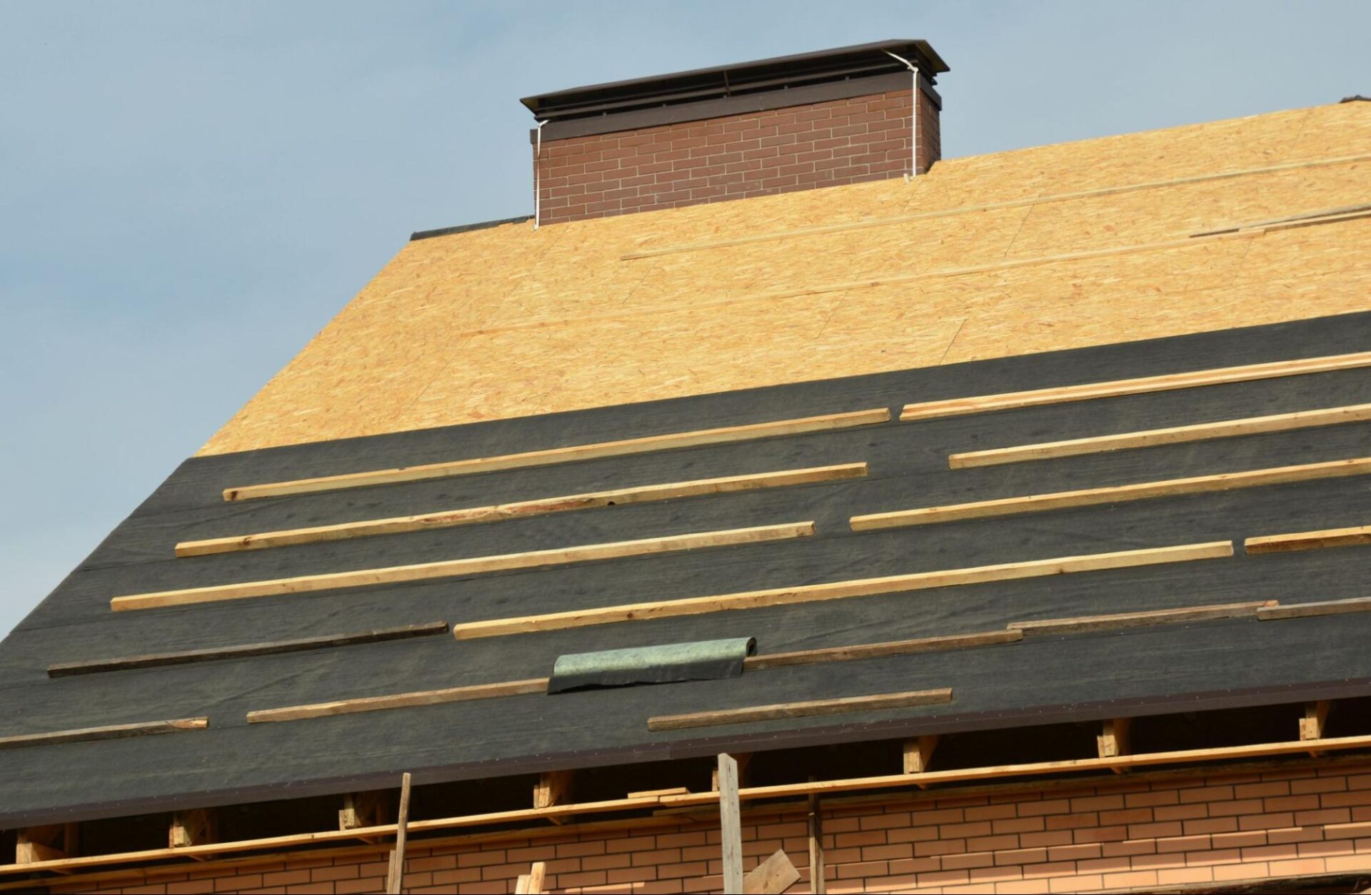 Florida Roof Sheathing Code: What To Know Before Reroofing